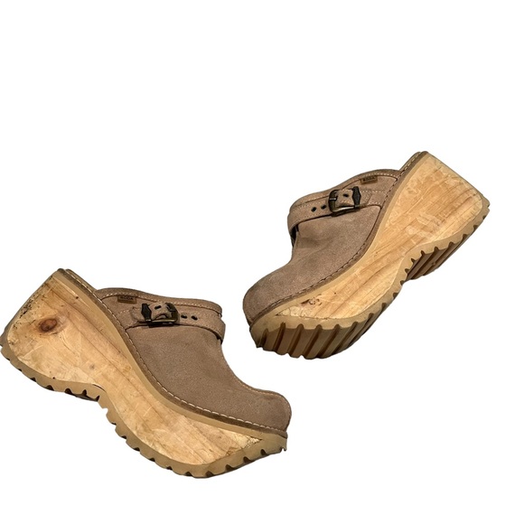 Soda | Shoes | Vintage Rare Soda Suede Mega Chunky Platform Mules ...